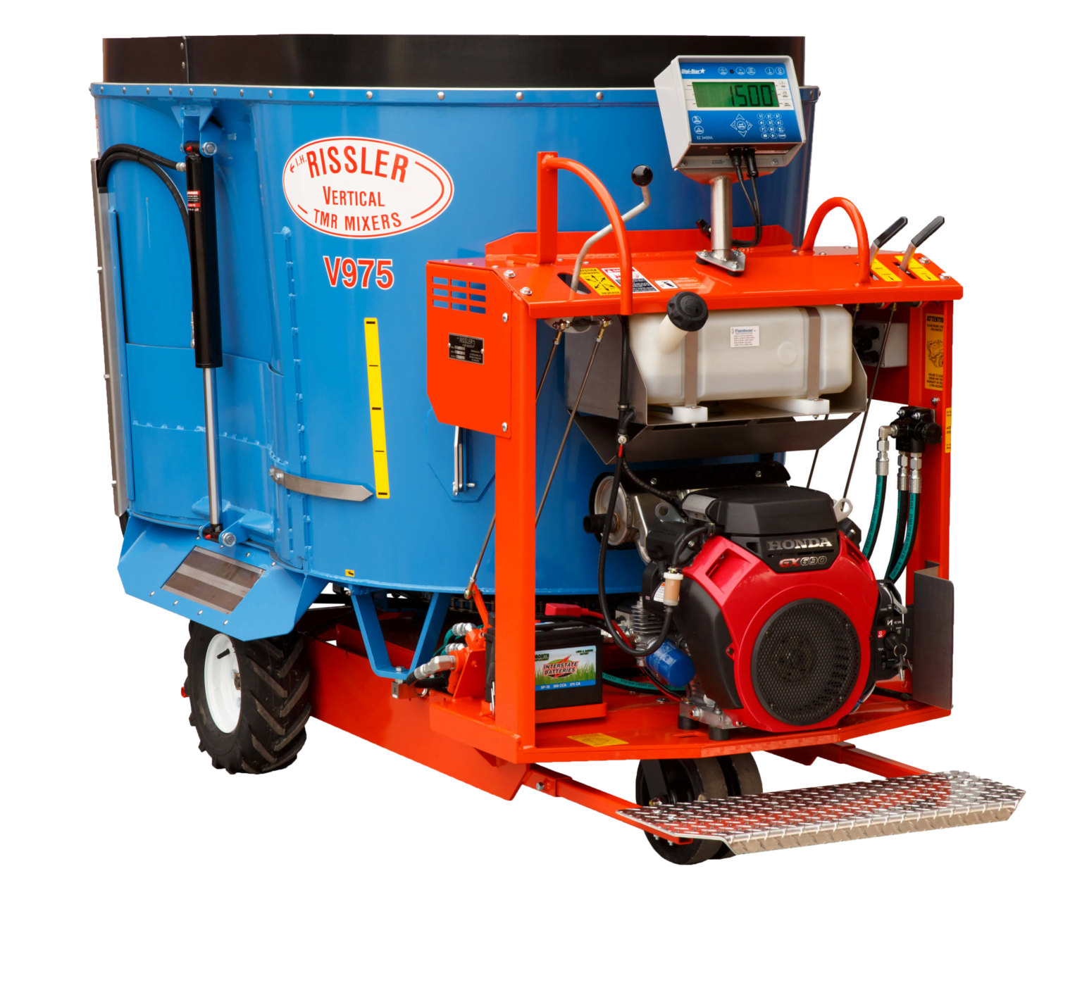 Vertical Mixing TMR Cart - ESM Farm Equipment